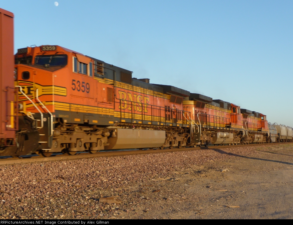 BNSF 5359 Eastbound